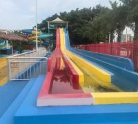 China 3-Lane Mat Racer Water Slide with Splash Pool | FRP | 5–7m Height | Include Slide Mats | Custom Build for sale