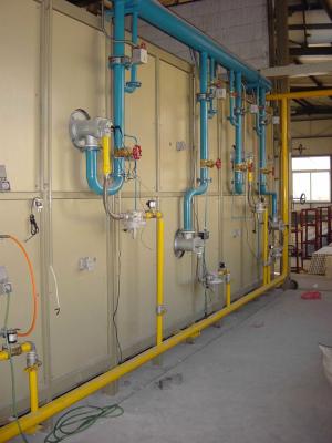 China Roller shuttle kiln is used in all kinds of ceramic products, glass machine glass-ceramics, refractories sintering and metal materials heat treatment for sale