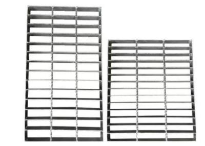 China Reinforced Heavy Duty Steel GratingOptimized For Load Bearing And Drainage Applications for sale