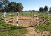 China Anti Escape Corrosion Resistant Livestock Fence For Cattle / Sheep / Horseses for sale