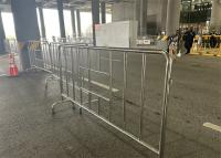 China Stainless Steel Bridge Feet Crowd Control Barriers For Canton Fair 1.1*2.1m for sale