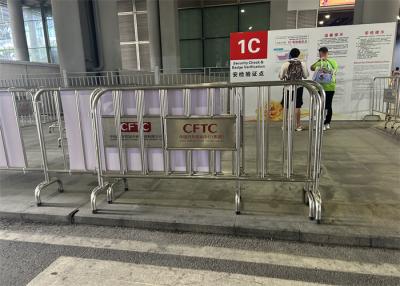 China Quick Assembly Tool Free Crowd Control Barrier Flat Feet Options Steel Event Barricade 1.0x1.5m for sale