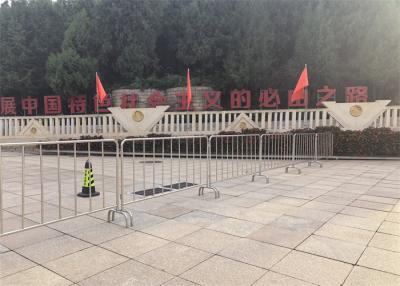 China Steel Reinforced High Security Crowd Control Barrier ISO CE Certified Heavy Duty Barricade 1.1x2m for sale