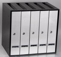 China Durable Metal Free Standing 5Pcs Doors Combination Mailbox for Apartments with Lock Outdoor Indoor for sale