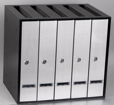 China Durable Metal Free Standing 5Pcs Doors Combination Mailbox for Apartments with Lock Outdoor Indoor for sale