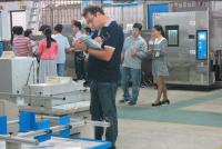 China Industrial Simulated Transport Shaking Test Equipment 0-999H 25.4mm Amplitude for sale
