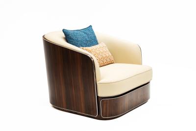 China Luxury Curved Wood Frame Lounge Chair Cream Leather Upholstery Modern Living Room for sale