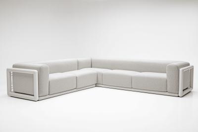 China Custom Luxury L-Shaped Multi-Seater Sofa with Sculptural Metal Frame 280cm for Modern Living Spaces for sale