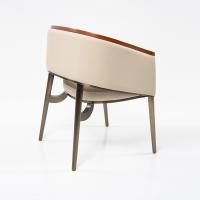 China Custom High-End Italian Minimal Dining Chair, Solid Wood Chair For Full Large Flat Interior Decoration for sale