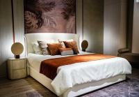 China Modern Luxury White Leather Upholstered Bed, High Wingback Headboard Platform Bed for Master Bedroom & Villa for sale