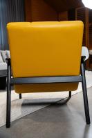 China Modern Minimalist Lounge Chair, 640×700×810mm / 800×950×850mm, Fixed Seat & Back Cushion, Wide Middle Wooden Armrest for sale