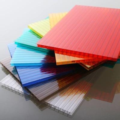 China Customized Length Flat Polycarbonate Roofing Sheets For Construction / Decoration for sale