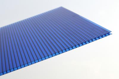 China Cellular Flat Polycarbonate Roofing Sheets Good Light Transmission for sale