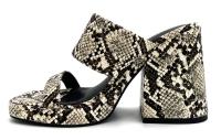 China Custom Womens Mule Heels , block Heel Mules With Rubber Sole Leather Upper for sale