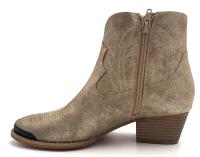 China Stylish Women Shoe Boots With Rubber Outsole And Mid Calf Height for sale