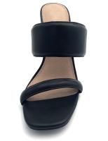 China Slick Looking Easy Slip-On Square-Toe Sandals With Cushioned Straps for sale