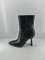 China Rubber Outsole Women Shoe Boots Stiletto Heel For Casual Occasion Women S Outfits for sale