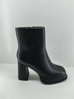 China Versatile Round Toe Ladies Ankle Boots  Black For Versatile And Stylish Outfits for sale