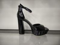 China Rubber Sole Material Womens High Heel Sandals Rhinestones Decoration 0.5-1kg Weight for sale