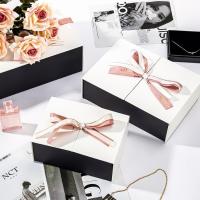 China Customized Colorful Paper Gift Boxes With Ribbon for sale