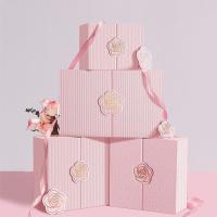 China Custom Paper Gift Box Packaging In Various Sizes High Durability for sale