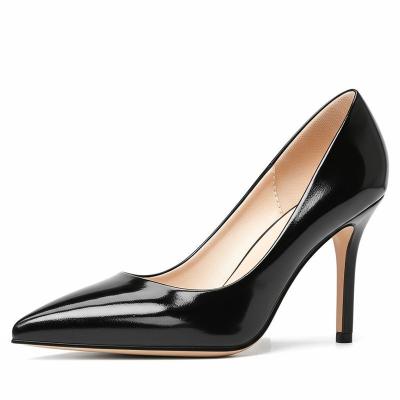 China Women's Pump Heels with 100pcs MOQ and 10000 Sets Monthly Supply for Spring/Summer Season for sale