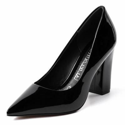 China Women's Pump Heels with Rubber Outsole Leather Insole and Chunky Heel for Elegant Comfort for sale