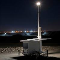 China Surveillance Tower With Camera Remote Monitoring Wide Area Illumination Solar Mobile Light Tower for sale