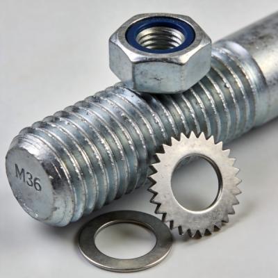 China M36 High-Strength Anti-Vibration Bolt and Nut Assembly for Wind Turbine Tower Applications for sale