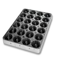 China RK Bakeware China Foodservice NSF Mini Bundt Cake Baking Tray Pan for sale