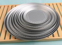 China RK Bakeware China Foodservice NSF Hard Coat Aluminum Quik Pizza Disk and Perforated Pizza Pan for sale