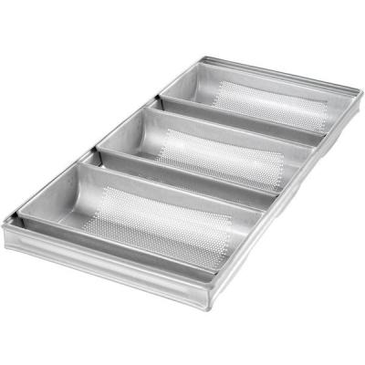 China Rk Bakeware China-Foodservice 44405 Glazed 3 Strap Aluminized Steel Hearth Bread Pan for sale
