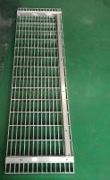 China RK Bakeware China Foodservice Stainless Steel Air Fryer Basket Grill Basket Air Fryer Tray Wire Rack for sale