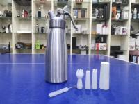 China 1000ml cream dispenser machine foam dispenser whipped cream 1000ml whipped gun wipped cream dispenser for sale