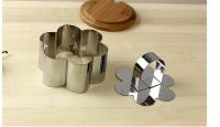 China RK Bakeware China Foodservice NSF Mini Cooking Flower Cake Tin Molds For Baking , Funny SS Pasty Cake Ring for sale