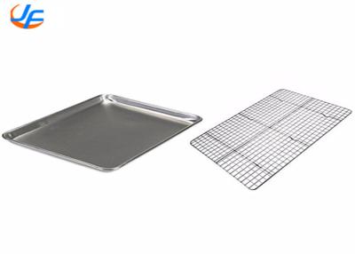 China RK Bakeware China-Half Size 16 Gauge Wire in Rim Aluminum Baking Tray with Footed Cooling Rack for sale