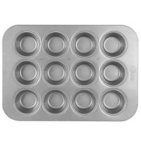 China RK Bakeware China-Chicago Metallic Mini Crown Muffin Pan Fda Aluminium Tray For Cake for sale