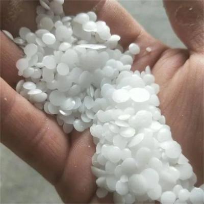 China Polyethylene Wax PE Wax with Excellent Cold Resistance High Heat Resistance and Superior Chemical Resistance for sale