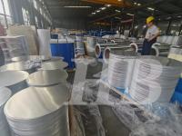 China Aluminium Discs Circles customizable for various kitchenware applications with thickness ranging from 0.3 to 6 millimeters for sale