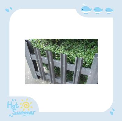 China Weatherproof FRP Fiberglass Pultruded Tube Anti-Corrosion Fence Rust-Free Garden Farm Park Residential Maintenance for sale