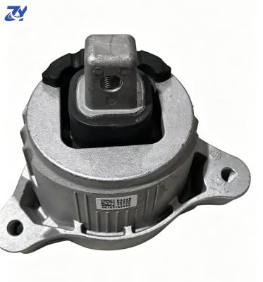 China Suitable for Maserati Ghibli 2.0 2WD Engine Bracket OE 670215951 670215952 for sale