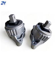 China Suitable for Maserati Ghibli 2.0 2WD Engine Bracket OE 670215951 670215952 for sale