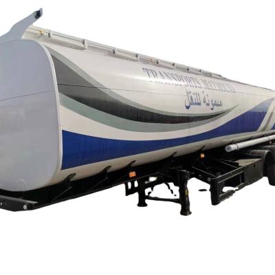 China 3-4 Axles 40000-50000 Litres Fuel Tanker Semi Trailer Suitable for Various Applications for sale