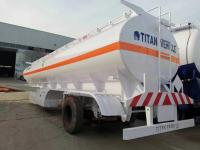 China 3-4 Axles 40000-50000 Litres Fuel Tanker Semi Trailer Suitable for Various Applications for sale
