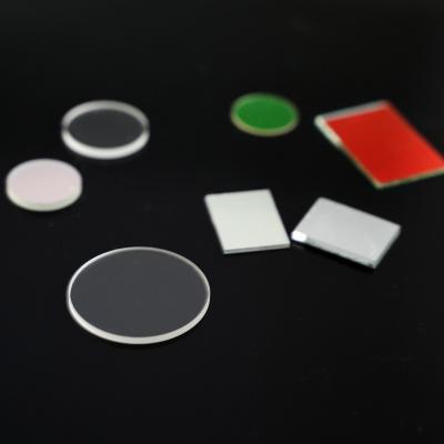 China Borosilicate Coated Quartz Sapphire Optical Filters 1.5-300mm Diameter with ±0.01mm Tolerance for sale