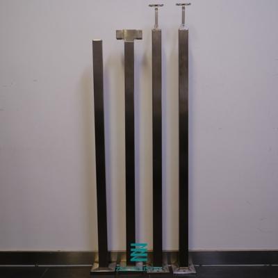 China Stainless Steel Metal Railing Posts With Satin / Mirror Surface Treatment for sale