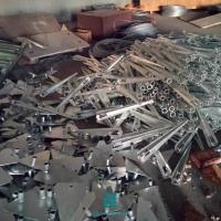 China Wood Fence Pole Anchor With Hot Dipped Galvanizing Surface Treatment for sale