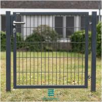 China Easily Assembled 200x50x4.0mm Wire Mesh Security Gate For Recreational Places for sale