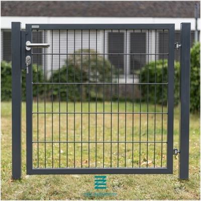 China Easily Assembled 200x50x4.0mm Wire Mesh Security Gate For Recreational Places for sale