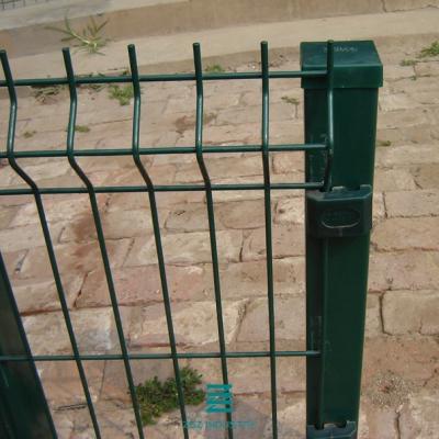 China Rectangle Metal Fence Posts Galvanizing / Powder Coating Surface Treatment for sale